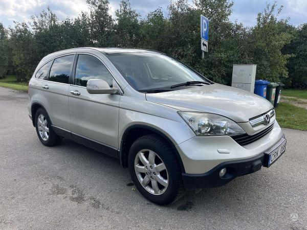 Yellow Honda CR-V 2007 in Kaisiadorys, with an engine capacity of 2.00 L and mileage of 251 thousand km for 2800 €, photo 3 on AUTOMOTO.COM.LV