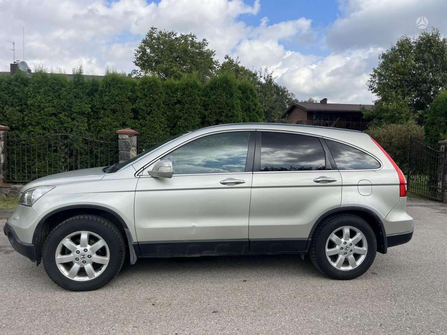Yellow Honda CR-V 2007 in Kaisiadorys, with an engine capacity of 2.00 L and mileage of 251 thousand km for 2800 €, photo 10 on AUTOMOTO.COM.LV