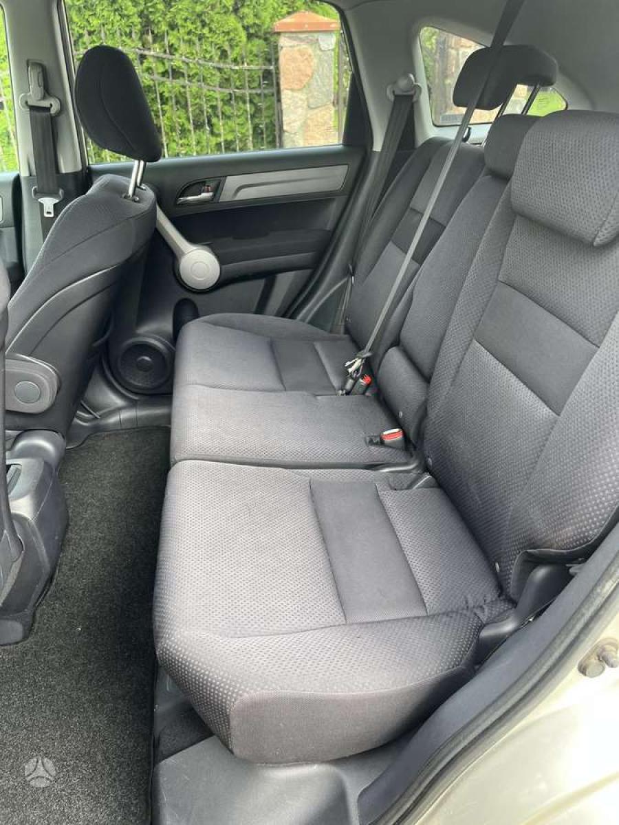 Yellow Honda CR-V 2007 in Kaisiadorys, with an engine capacity of 2.00 L and mileage of 251 thousand km for 2800 €, photo 14 on AUTOMOTO.COM.LV