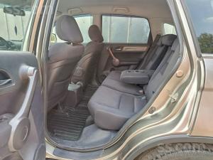 Dzeltens Honda CR-V 2008 Rīga, ar dzinēja tilpumu 2.20 L un nobraukumu 280 tūkst. km par 3500 €, foto 9 vietnē AUTOMOTO.COM.LV