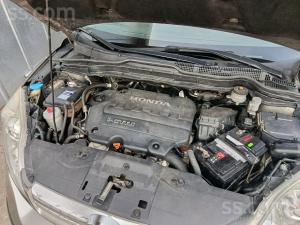 Dzeltens Honda CR-V 2008 Rīga, ar dzinēja tilpumu 2.20 L un nobraukumu 280 tūkst. km par 3500 €, foto 15 vietnē AUTOMOTO.COM.LV