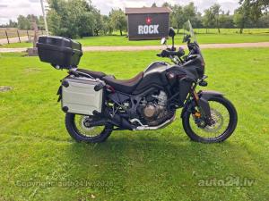 Black Honda CRF 1000 2019 in Tallinn, with an engine capacity of 1.00 L and mileage of 54 thousand km for 9900 €, photo 7 on AUTOMOTO.COM.LV