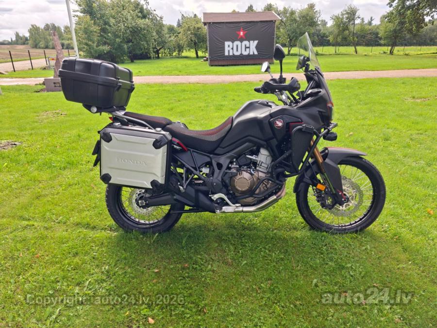 Black Honda CRF 1000 2019 in Tallinn, with an engine capacity of 1.00 L and mileage of 54 thousand km for 9900 €, photo 7 on AUTOMOTO.COM.LV