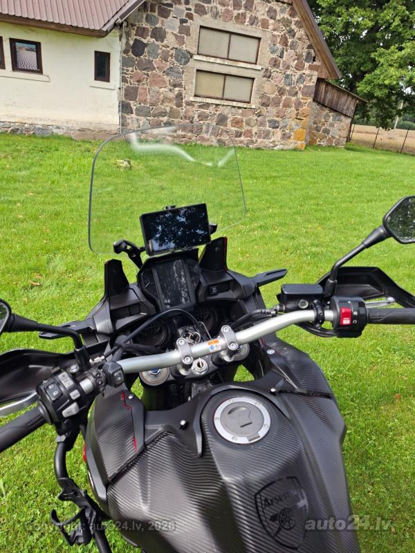 Black Honda CRF 1000 2019 in Tallinn, with an engine capacity of 1.00 L and mileage of 54 thousand km for 9900 €, photo 11 on AUTOMOTO.COM.LV
