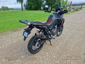 Black Honda CRF 1000 2019 in Tallinn, with an engine capacity of 1.00 L and mileage of 54 thousand km for 9900 €, photo 16 on AUTOMOTO.COM.LV