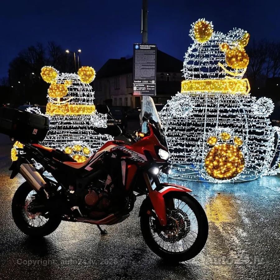 Black Honda CRF 1000 2019 in Tallinn, with an engine capacity of 1.00 L and mileage of 54 thousand km for 9900 €, photo 22 on AUTOMOTO.COM.LV