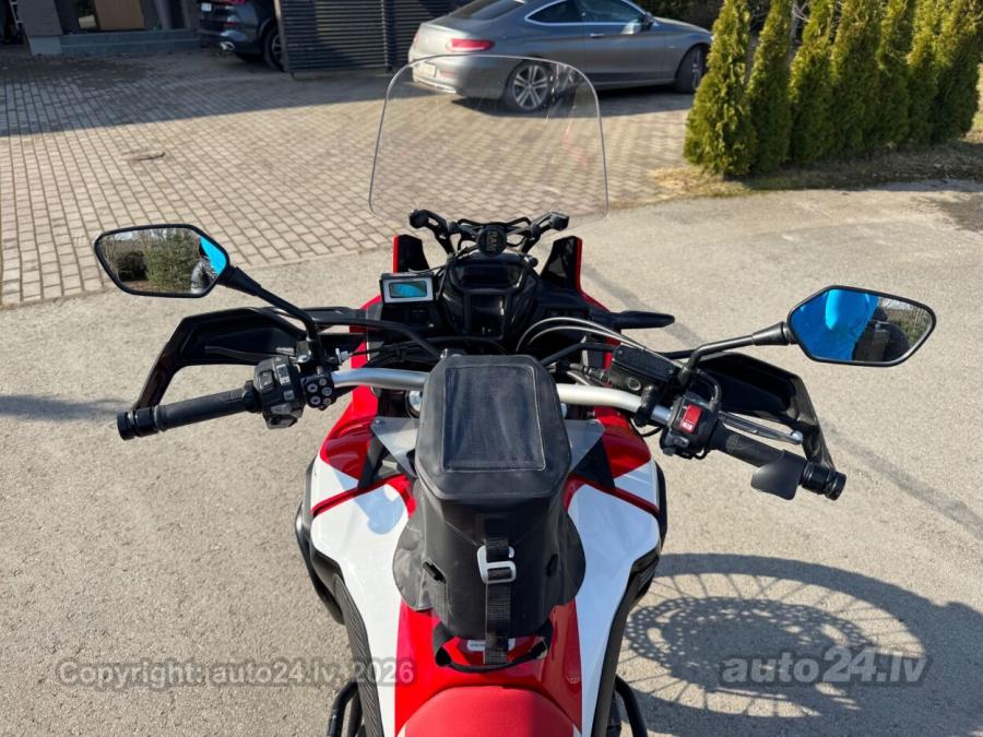Honda CRF 1000 2016 Tallina, ar dzinēja tilpumu 1.00 L un nobraukumu 26 tūkst. km par 9500 €, foto 11 vietnē AUTOMOTO.COM.LV