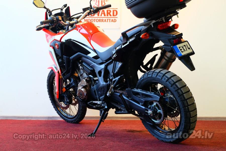 Honda CRF 1000 2017 in Tallinn, with an engine capacity of 1.00 L and mileage of 21 thousand km for 8790 €, photo 5 on AUTOMOTO.COM.LV