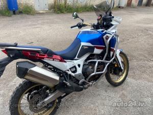 Хонда CRF 1000 2018 в Таллин, объемом двигателя 1.00 л и пробегом 45 тыс. км за 7000 €, фото 5 на AUTOMOTO.COM.LV
