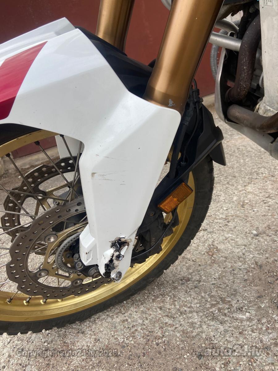 Хонда CRF 1000 2018 в Таллин, объемом двигателя 1.00 л и пробегом 45 тыс. км за 7000 €, фото 10 на AUTOMOTO.COM.LV