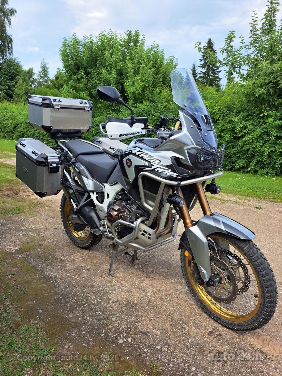 Honda CRF 1000 2019 in Tartu, with an engine capacity of 1.00 L and mileage of 28 thousand km for 10200 €, photo 3 on AUTOMOTO.COM.LV