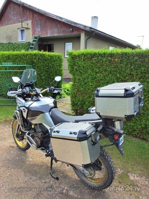 Honda CRF 1000 2019 in Tartu, with an engine capacity of 1.00 L and mileage of 28 thousand km for 10200 €, photo 5 on AUTOMOTO.COM.LV