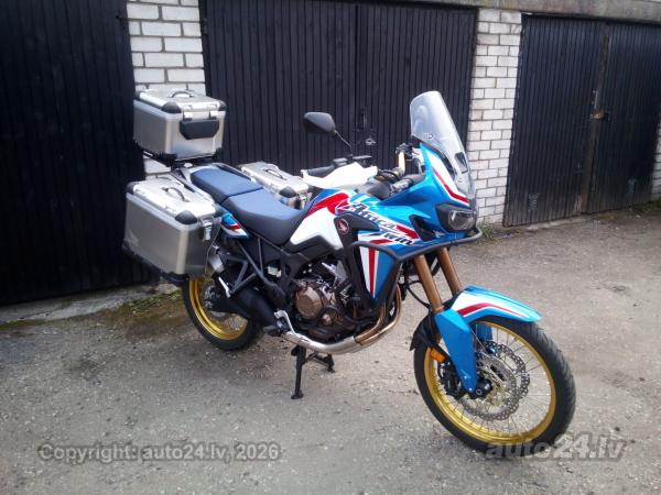 Honda CRF 1000 2019 Pērnava, ar dzinēja tilpumu 1.00 L un nobraukumu 20 tūkst. km par 10000 €, foto 2 vietnē AUTOMOTO.COM.LV