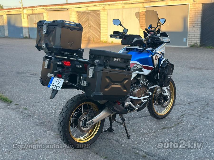 Хонда CRF 1000 2019 в Рига, объемом двигателя 1.00 л и пробегом 34 тыс. км за 11200 €, фото 6 на AUTOMOTO.COM.LV