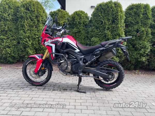 Sarkans Honda CRF 1000 2016 Tallina, ar dzinēja tilpumu 1.00 L un nobraukumu 64 tūkst. km par 7199 €, foto 2 vietnē AUTOMOTO.COM.LV