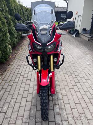 Sarkans Honda CRF 1000 2016 Tallina, ar dzinēja tilpumu 1.00 L un nobraukumu 64 tūkst. km par 7199 €, foto 6 vietnē AUTOMOTO.COM.LV