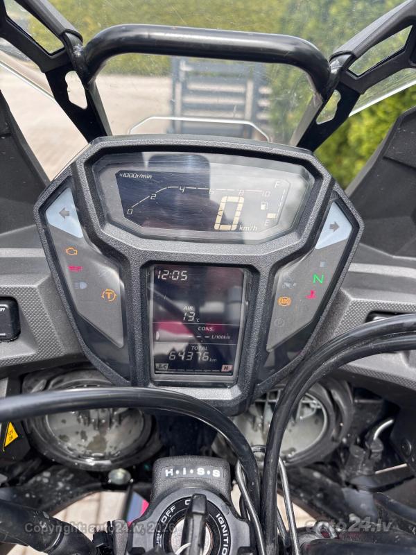 Sarkans Honda CRF 1000 2016 Tallina, ar dzinēja tilpumu 1.00 L un nobraukumu 64 tūkst. km par 7199 €, foto 6 vietnē AUTOMOTO.COM.LV