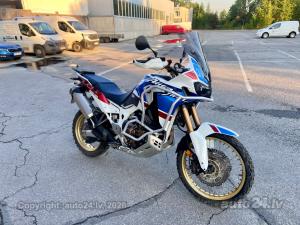 Balts Honda CRF 1000 2018 Tallina, ar dzinēja tilpumu 1.00 L un nobraukumu 44 tūkst. km par 8800 €, foto 4 vietnē AUTOMOTO.COM.LV