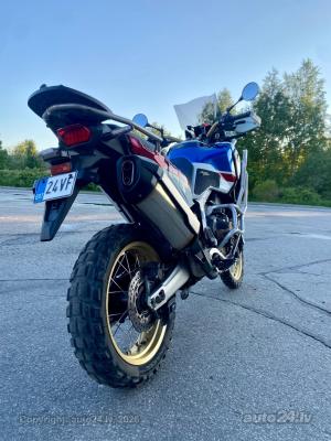 Balts Honda CRF 1000 2018 Tallina, ar dzinēja tilpumu 1.00 L un nobraukumu 44 tūkst. km par 8800 €, foto 13 vietnē AUTOMOTO.COM.LV