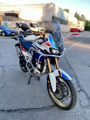 Balts Honda CRF 1000 2018 Tallina, ar dzinēja tilpumu 1.00 L un nobraukumu 44 tūkst. km par 8800 €, foto 22 vietnē AUTOMOTO.COM.LV