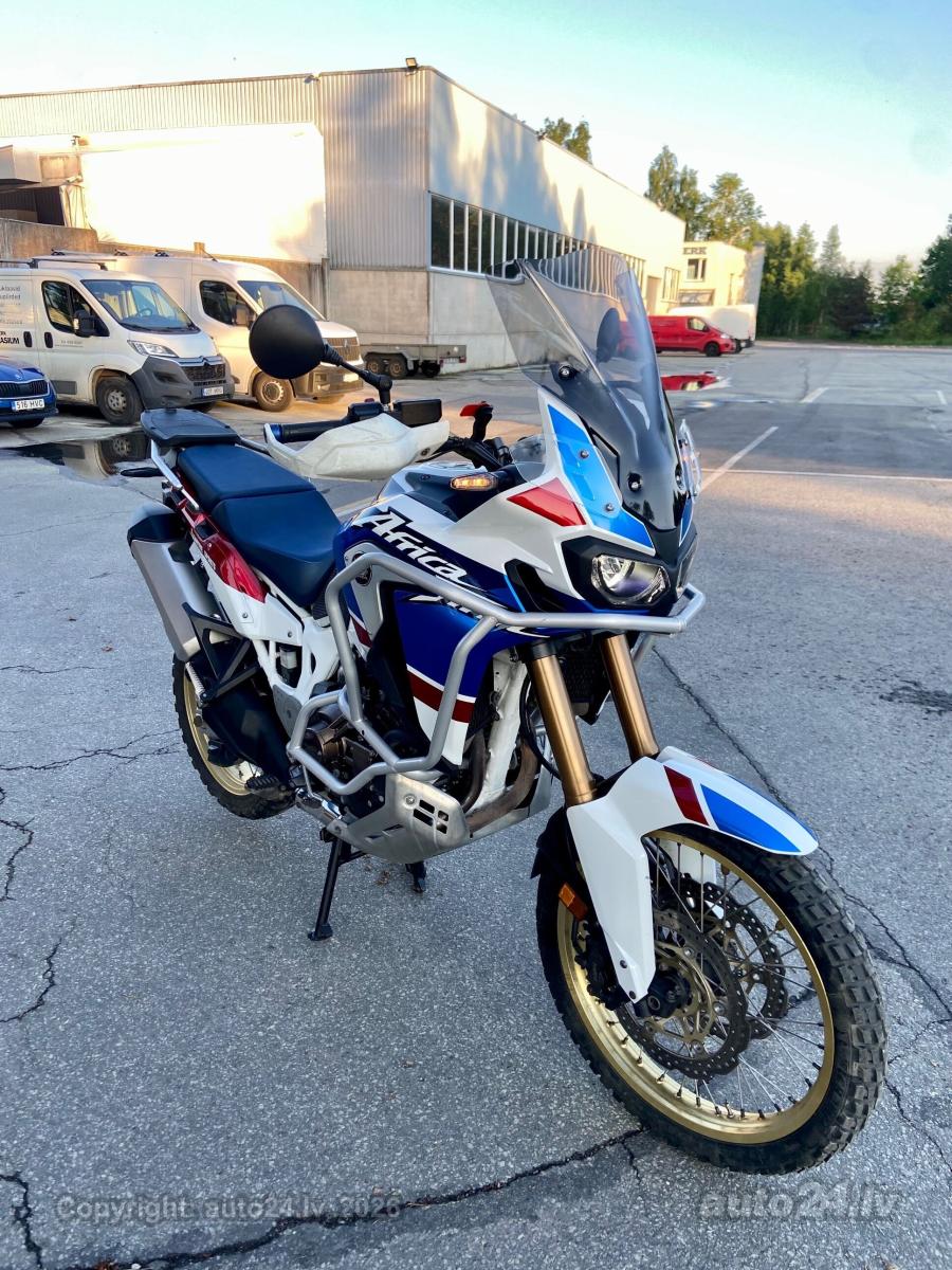 Balts Honda CRF 1000 2018 Tallina, ar dzinēja tilpumu 1.00 L un nobraukumu 44 tūkst. km par 8800 €, foto 23 vietnē AUTOMOTO.COM.LV