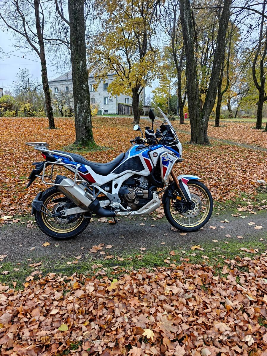 Honda CRF 1100 2020 in Tallinn, with an engine capacity of 1.08 L and mileage of 49 thousand km for 12500 €, photo 5 on AUTOMOTO.COM.LV