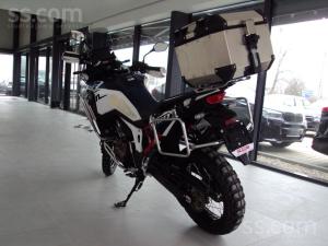 Honda CRF 1100 2022 Rīga, ar dzinēja tilpumu 1.08 L un nobraukumu 0 tūkst. km par 13000 €, foto 5 vietnē AUTOMOTO.COM.LV