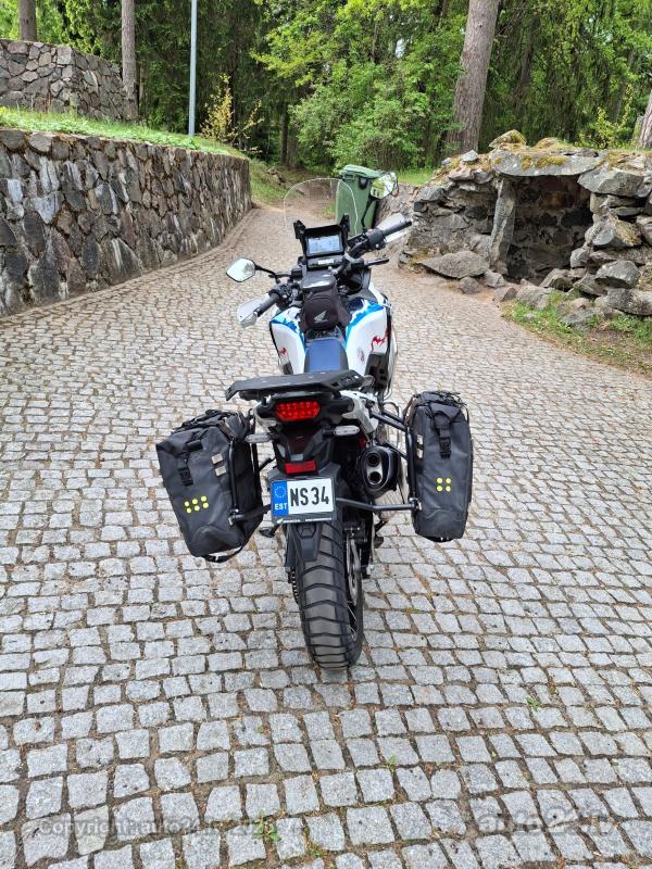 Honda CRF 1100 2025 in Tallinn, with an engine capacity of 1.08 L and mileage of 8 thousand km for 16500 €, photo 5 on AUTOMOTO.COM.LV