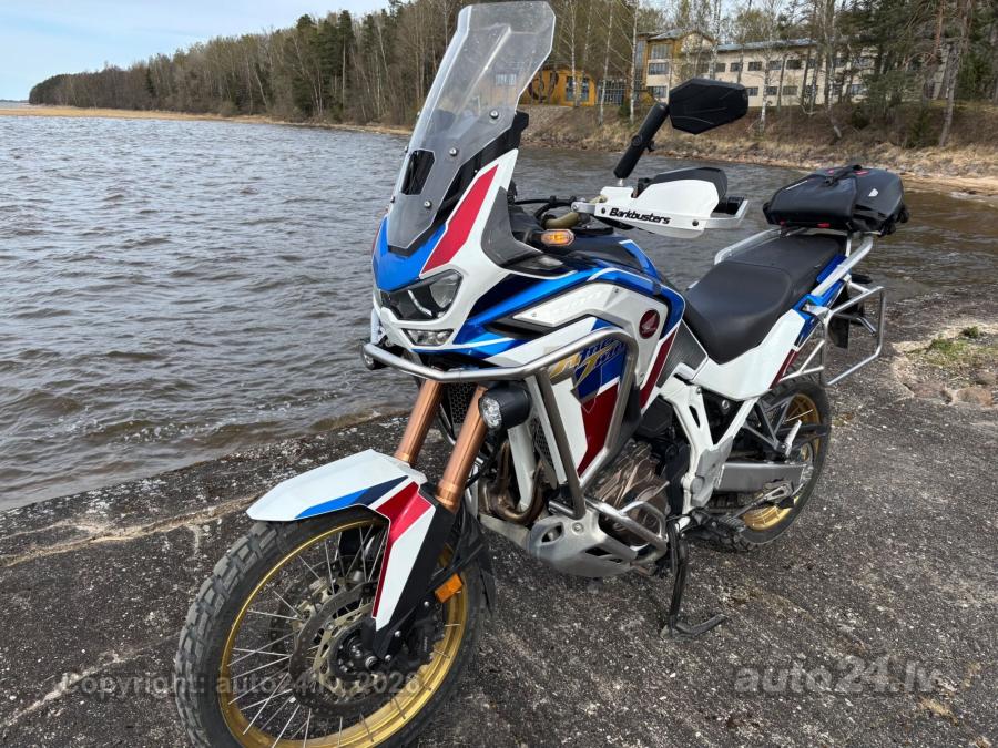 Белый Хонда CRF 1100 2020 в Тарту, объемом двигателя 1.08 л и пробегом 49 тыс. км за 12999 €, фото 9 на AUTOMOTO.COM.LV
