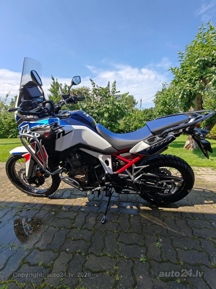 Balts Honda CRF 1100 2023 Tallina, ar dzinēja tilpumu 1.08 L un nobraukumu 4 tūkst. km par 12500 €, foto 8 vietnē AUTOMOTO.COM.LV