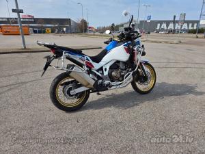 Белый Хонда CRF 1100 2024 в Таллин, объемом двигателя 1.08 л и пробегом 7 тыс. км за 19000 €, фото 5 на AUTOMOTO.COM.LV