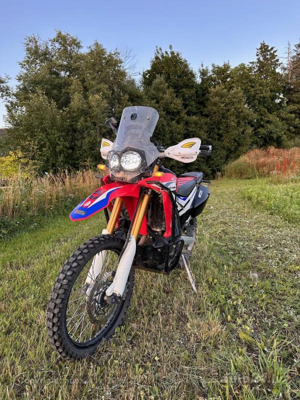 Black Honda CRF 250 2019 in Tallinn, with an engine capacity of 0.25 L and mileage of 18 thousand km for 3900 €, photo 7 on AUTOMOTO.COM.LV