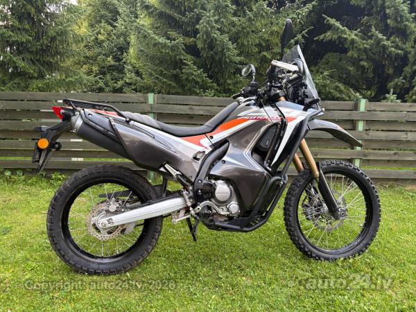 Серый Хонда CRF 250 2020 в Таллин, объемом двигателя 0.25 л и пробегом 7 тыс. км за 4700 €, фото 3 на AUTOMOTO.COM.LV