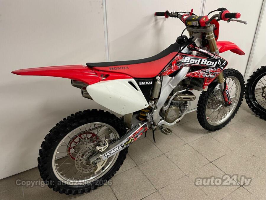 Хонда CRF 250 2007 в Таллин, объемом двигателя 0.00 л и пробегом 0 тыс. км за 1800 €, фото 3 на AUTOMOTO.COM.LV
