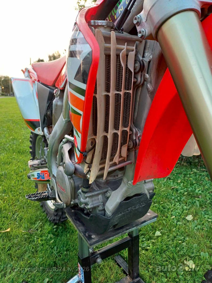 Honda CRF 250 2008 in Tallinn, with an engine capacity of 0.25 L and mileage of 0 thousand km for 2099 €, photo 3 on AUTOMOTO.COM.LV