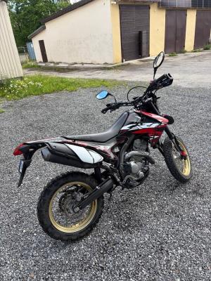 Honda CRF 250 2014 Tallina, ar dzinēja tilpumu 0.25 L un nobraukumu 16 tūkst. km par 3350 €, foto 5 vietnē AUTOMOTO.COM.LV