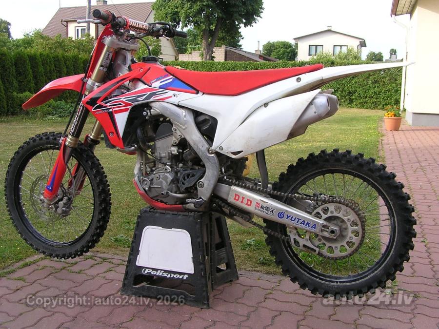 Honda CRF 250 2016 in Kuressaare, with an engine capacity of 0.00 L and mileage of 70 thousand km for 2400 €, photo 4 on AUTOMOTO.COM.LV
