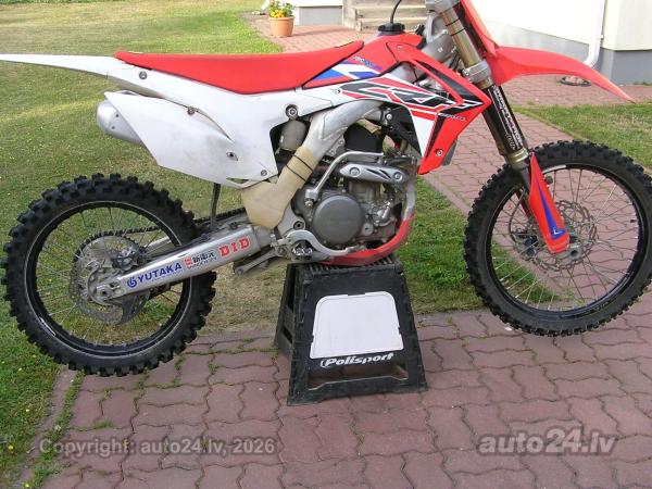 Хонда CRF 250 2016 в Курессааре, объемом двигателя 0.00 л и пробегом 70 тыс. км за 2400 €, фото 4 на AUTOMOTO.COM.LV