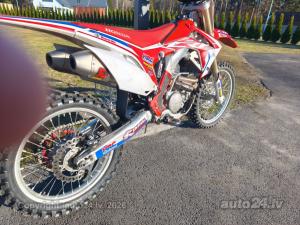 Honda CRF 250 2017 in Tallinn, with an engine capacity of 0.25 L and mileage of 0 thousand km for 3000 €, photo 3 on AUTOMOTO.COM.LV