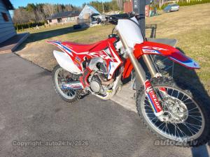 Honda CRF 250 2017 in Tallinn, with an engine capacity of 0.25 L and mileage of 0 thousand km for 3000 €, photo 5 on AUTOMOTO.COM.LV