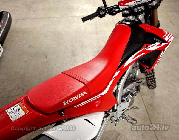 Хонда CRF 250 2019 в Таллин, объемом двигателя 0.00 л и пробегом 0 тыс. км за 1000 €, фото 7 на AUTOMOTO.COM.LV