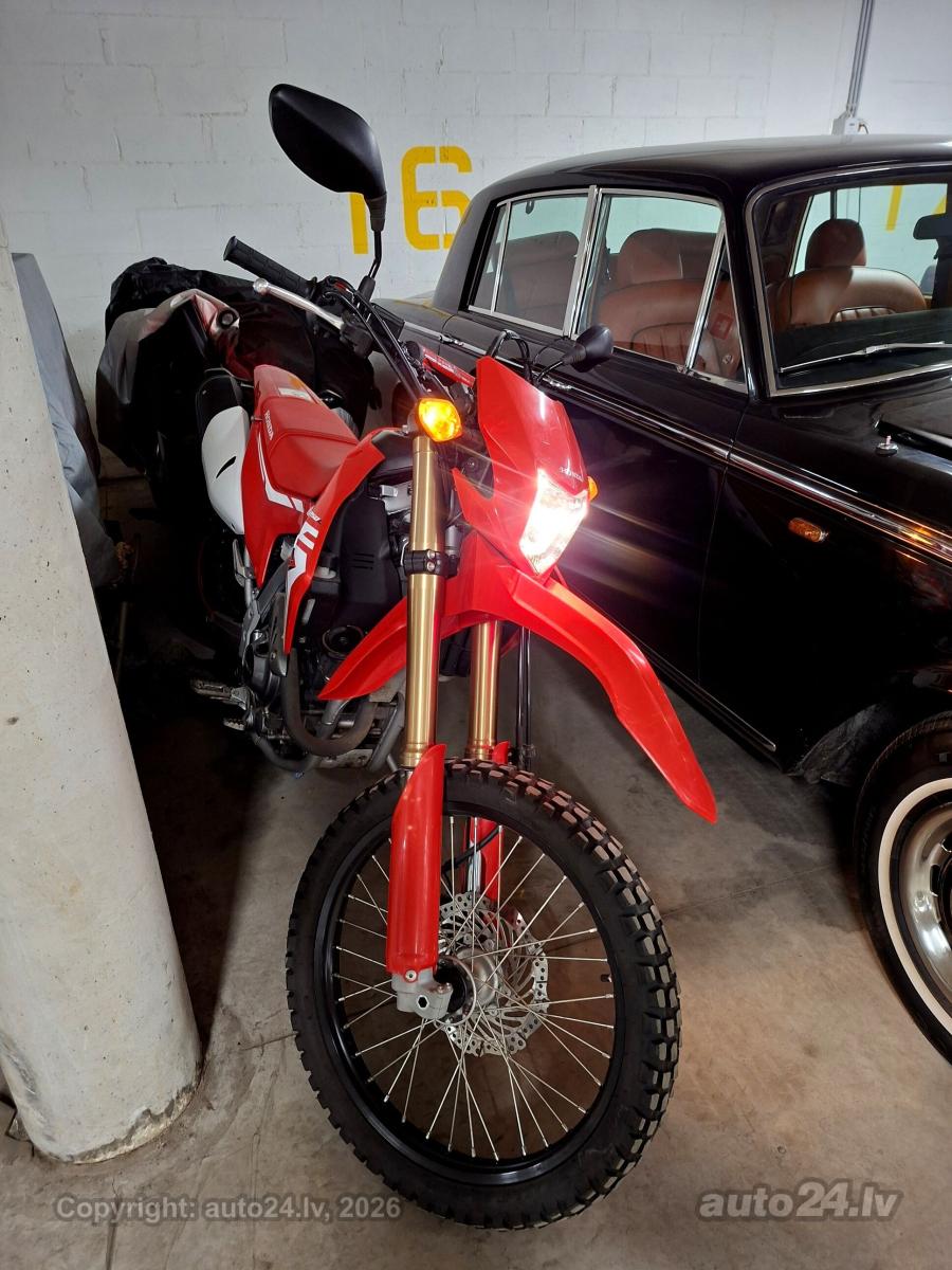 Honda CRF 250 2019 in Tallinn, with an engine capacity of 0.00 L and mileage of 0 thousand km for 1000 €, photo 18 on AUTOMOTO.COM.LV