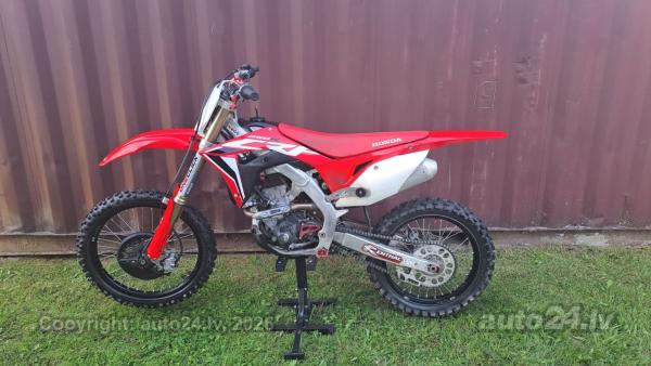 Honda CRF 250 2020 Tallina, ar dzinēja tilpumu 0.00 L un nobraukumu 0 tūkst. km par 4200 €, foto 1 vietnē AUTOMOTO.COM.LV