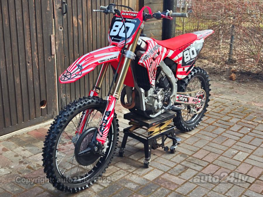 Хонда CRF 250 2022 в Лимбажи, объемом двигателя 0.25 л и пробегом 90 тыс. км за 4550 €, фото 6 на AUTOMOTO.COM.LV