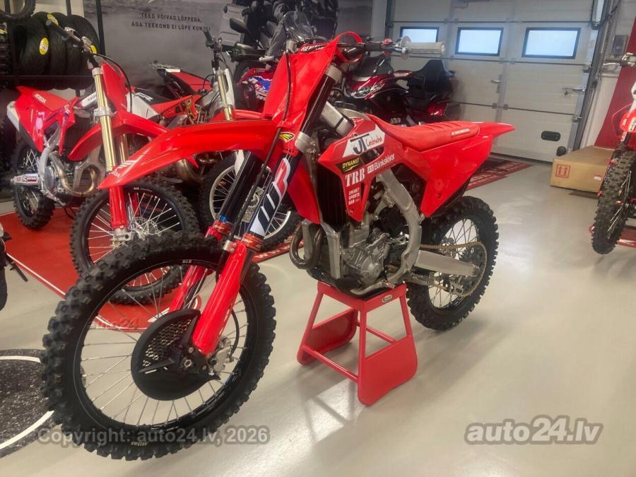 Хонда CRF 250 2024 в Таллин, объемом двигателя 0.25 л и пробегом 70 тыс. км за 5250 €, фото 1 на AUTOMOTO.COM.LV