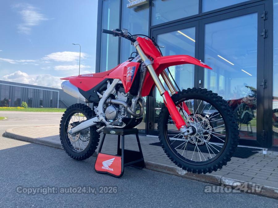 Хонда CRF 250 2026 в Таллин, объемом двигателя 0.25 л и пробегом 1 тыс. км за 8575 €, фото 4 на AUTOMOTO.COM.LV