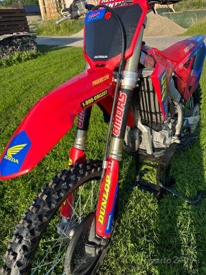 Хонда CRF 250 2026 в Таллин, объемом двигателя 0.25 л и пробегом 0 тыс. км за 8400 €, фото 5 на AUTOMOTO.COM.LV