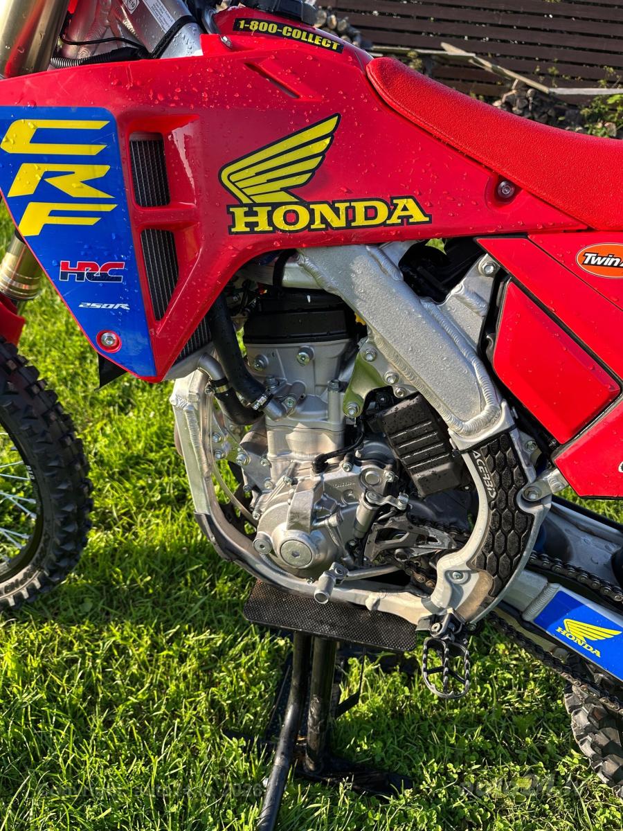 Хонда CRF 250 2026 в Таллин, объемом двигателя 0.25 л и пробегом 0 тыс. км за 8400 €, фото 6 на AUTOMOTO.COM.LV