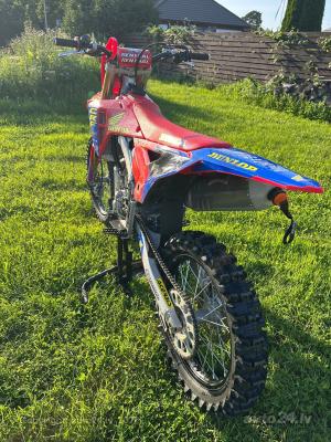 Хонда CRF 250 2026 в Таллин, объемом двигателя 0.25 л и пробегом 0 тыс. км за 8400 €, фото 11 на AUTOMOTO.COM.LV