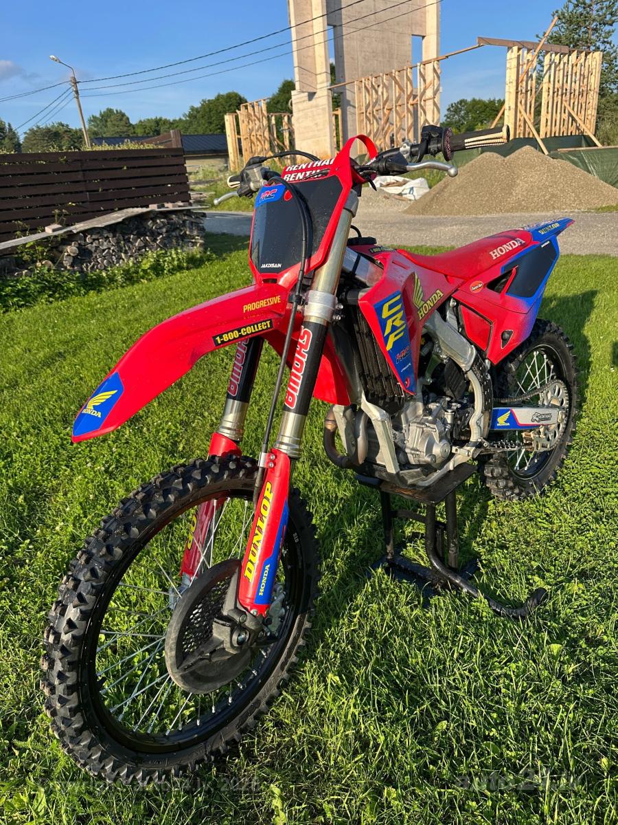 Хонда CRF 250 2026 в Таллин, объемом двигателя 0.25 л и пробегом 0 тыс. км за 8400 €, фото 12 на AUTOMOTO.COM.LV